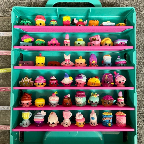 Shopkins | Toys | Shopkins Collectors Display Carrying Case Slide Cover ...